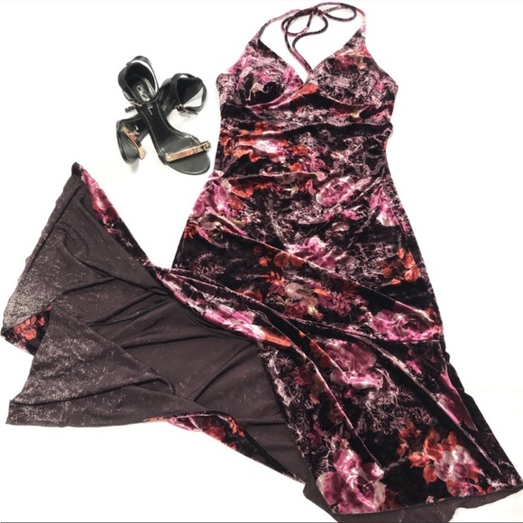 le chateau | Dresses | Le Chateau Velvet Halter Dress | Poshmark